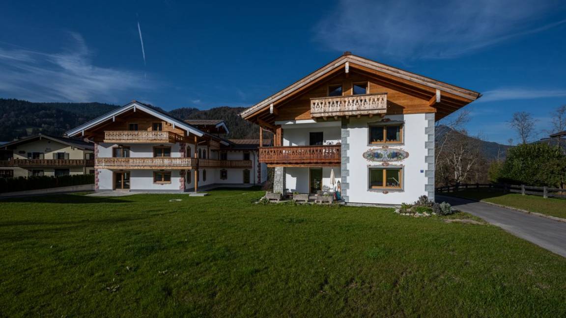78 M² Ferielejlighed ∙ 3 Soveværelser ∙ 4 Gæster - Berchtesgaden