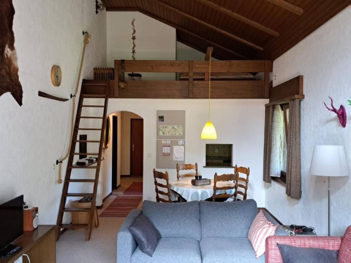 75 M² Apartment ∙ 2 Bedrooms ∙ 4 Guests - Brienz