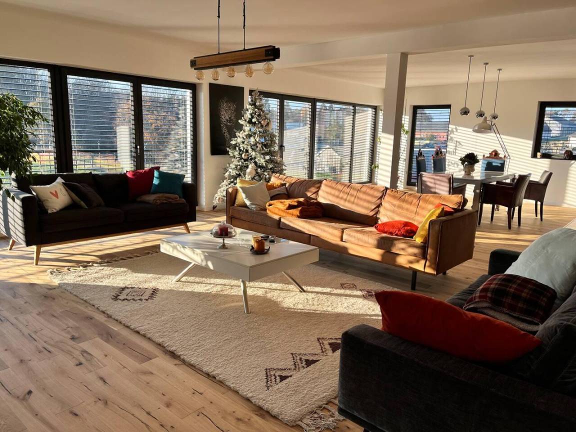 500 M² Villa ∙ 4 Bedrooms ∙ 8 Guests - Echternach