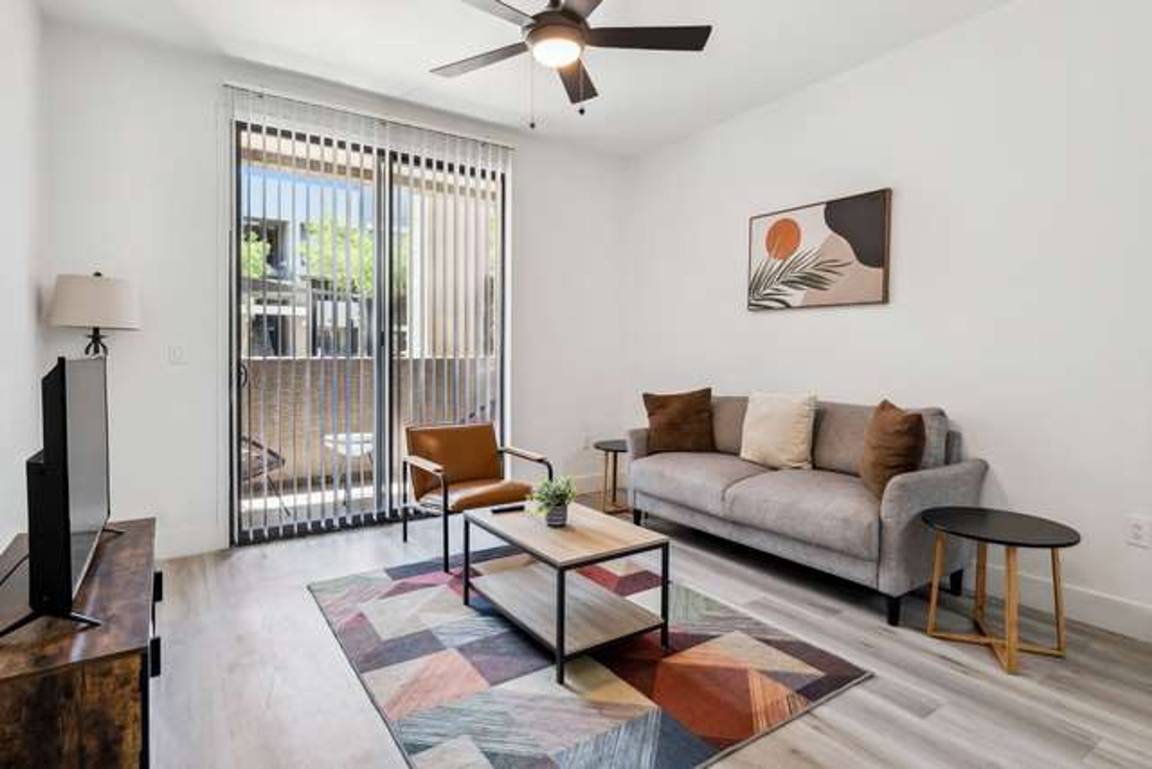 Apartment ∙ 2 Bedrooms ∙ 4 Guests - Sun City, AZ