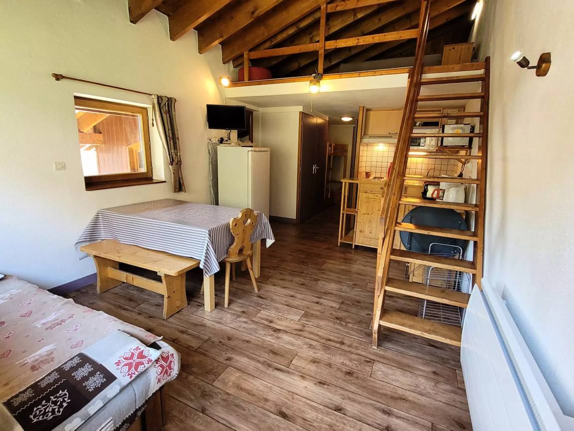 44 M² Appartement ∙ 1 Slaapkamer ∙ 6 Gasten - Bessans