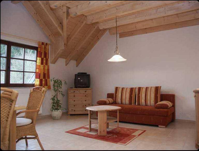 70 M² Ferienwohnung ∙ 2 Schlafzimmer ∙ 4 Gäste - Nettersheim