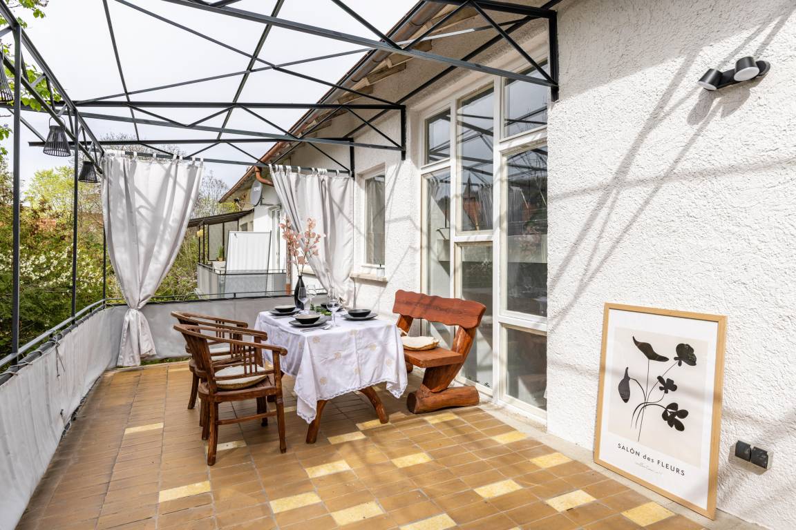 90 M² Ferienwohnung ∙ 3 Schlafzimmer ∙ 5 Gäste - Hechingen