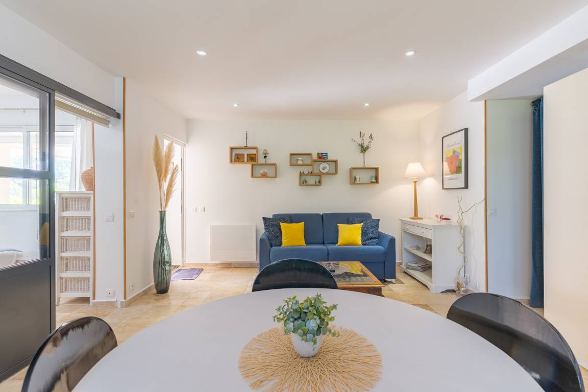 45 M² Appartement ∙ 1 Chambre ∙ 2 Personnes - Saint-Zacharie