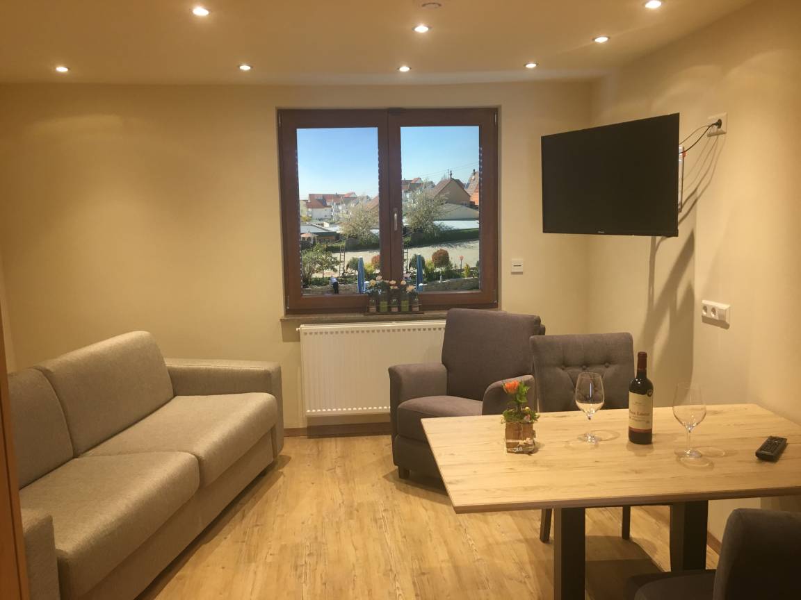 43 M² Apartament ∙ 1 Sypialnia ∙ 4 Gości - Mössingen