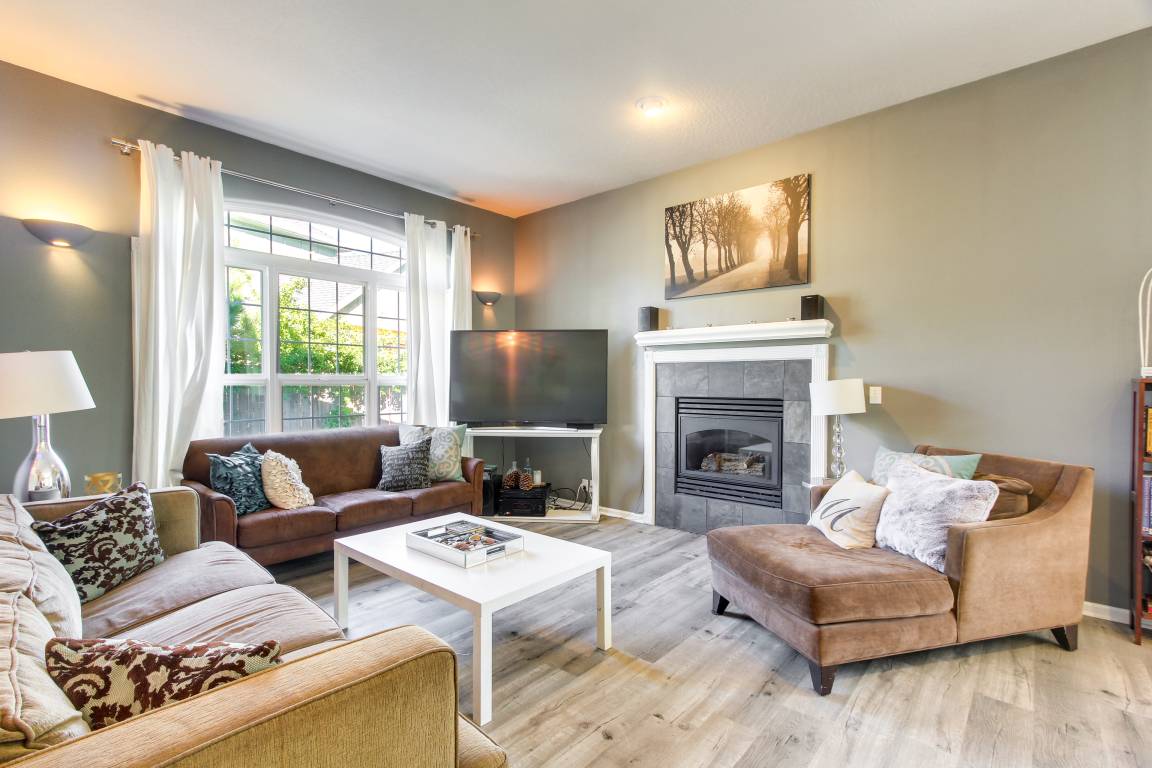 144 M² House ∙ 3 Bedrooms ∙ 6 Guests - Springfield, OR