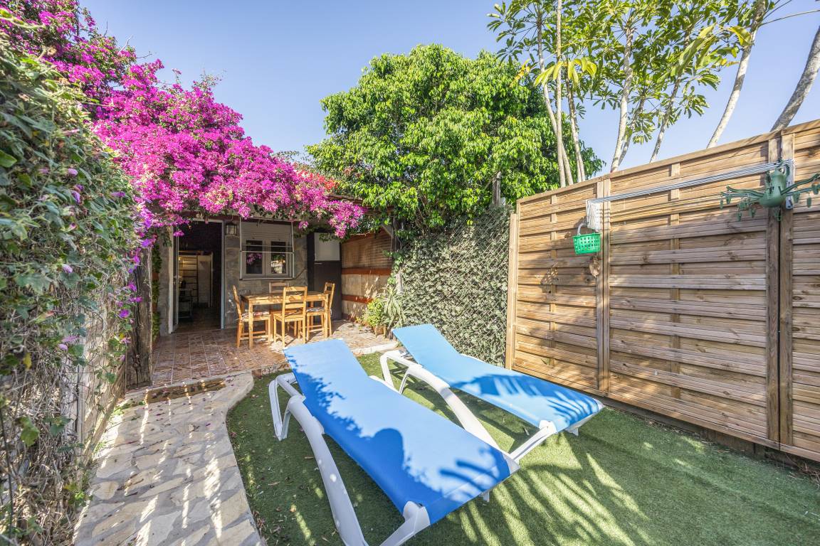 30 M² Aparthotel ∙ 1 Habitación ∙ 4 Huéspedes - Conil de la Frontera