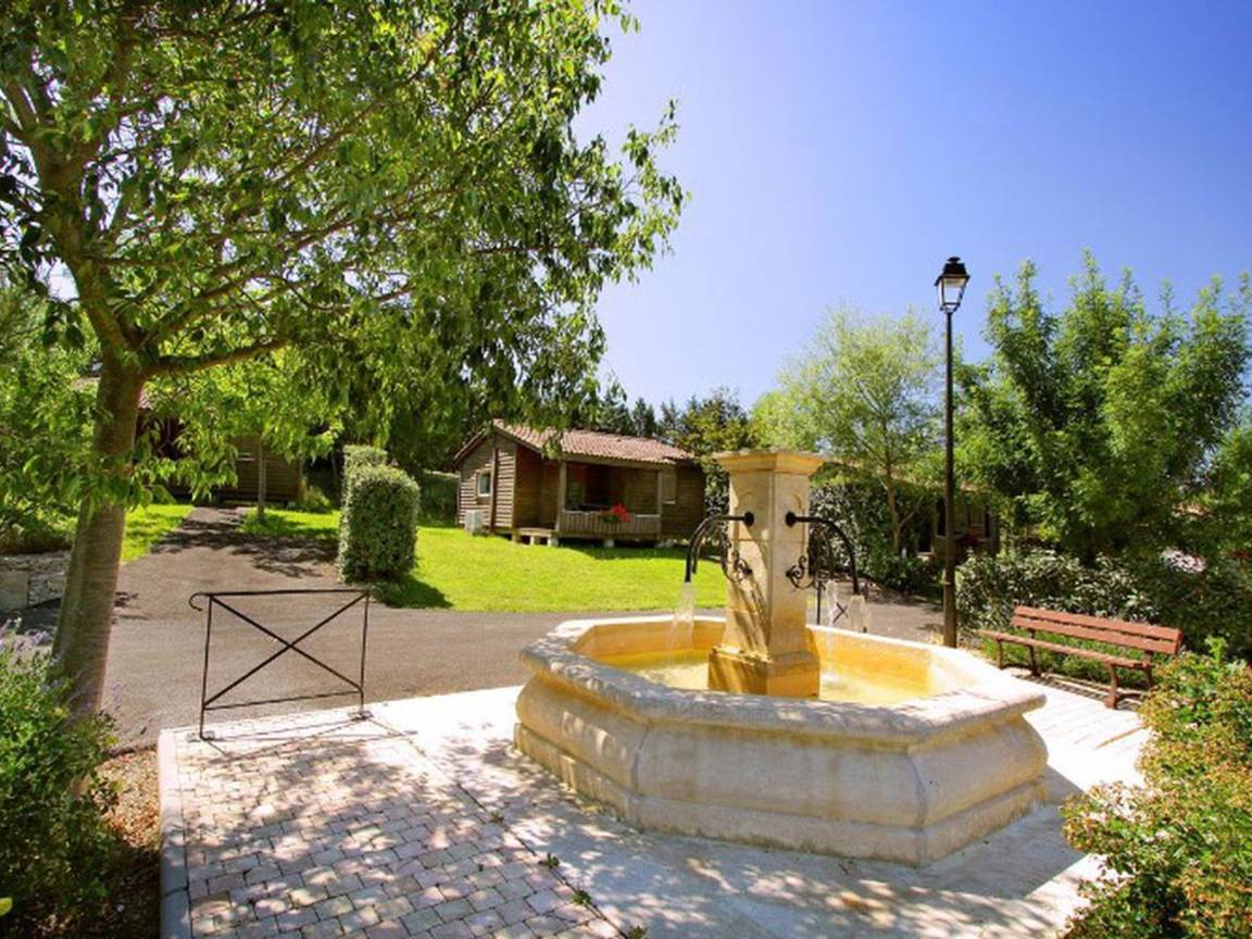 31 M² Chalet ∙ 2 Chambres ∙ 3 Personnes - Aube