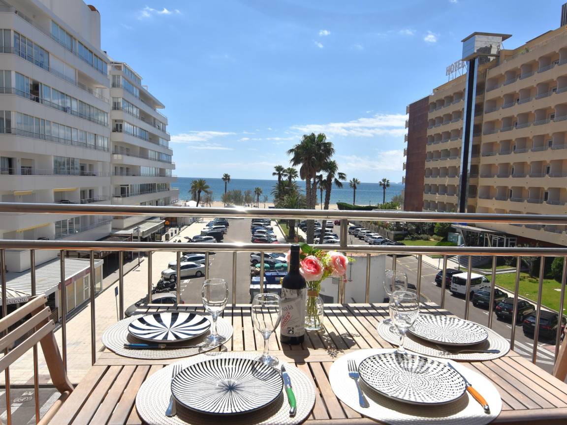 50 M² Appartement ∙ 1 Chambre ∙ 4 Personnes - Roses