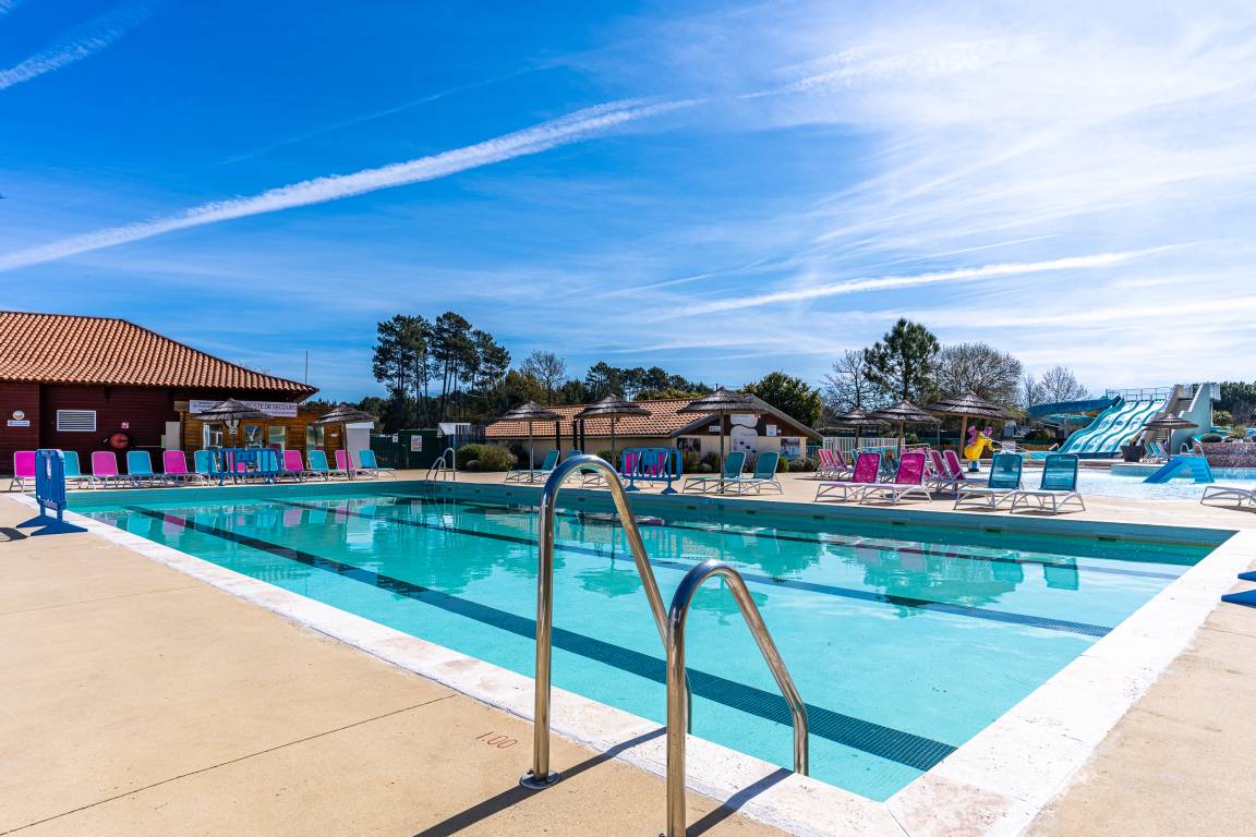 43 M² Camping ∙ 3 Chambres ∙ 6 Personnes - Gastes