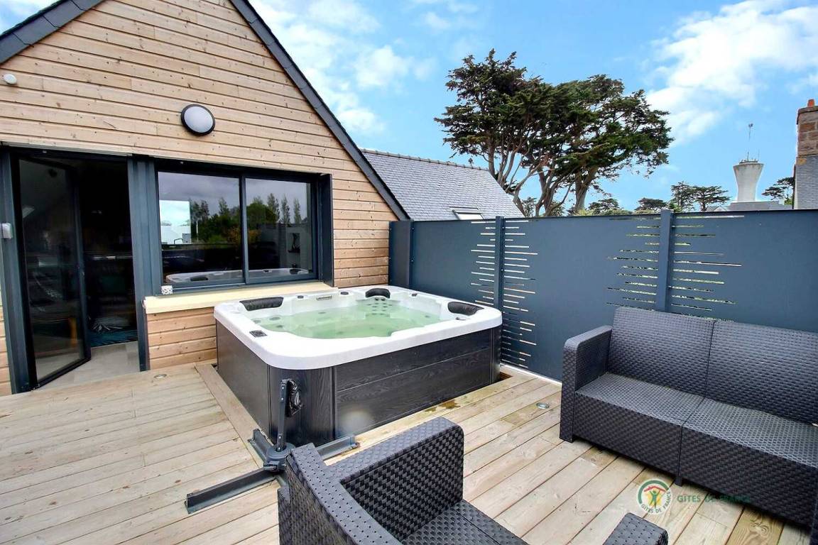 85 M² Gîte ∙ 2 Chambres ∙ 4 Personnes - Trégastel