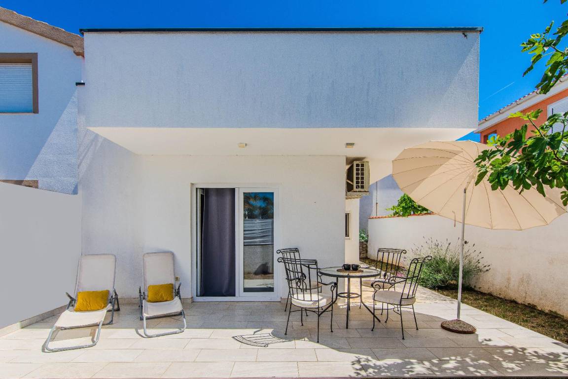 35 M² Casa ∙ 1 Habitación ∙ 4 Huéspedes - Vir, Croacia