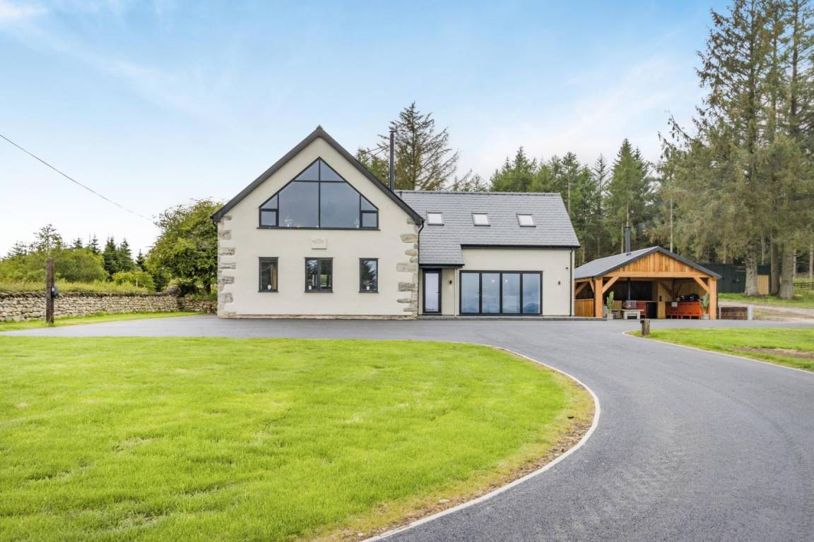 Cottage ∙ 5 Bedrooms ∙ 10 Guests - North Wales