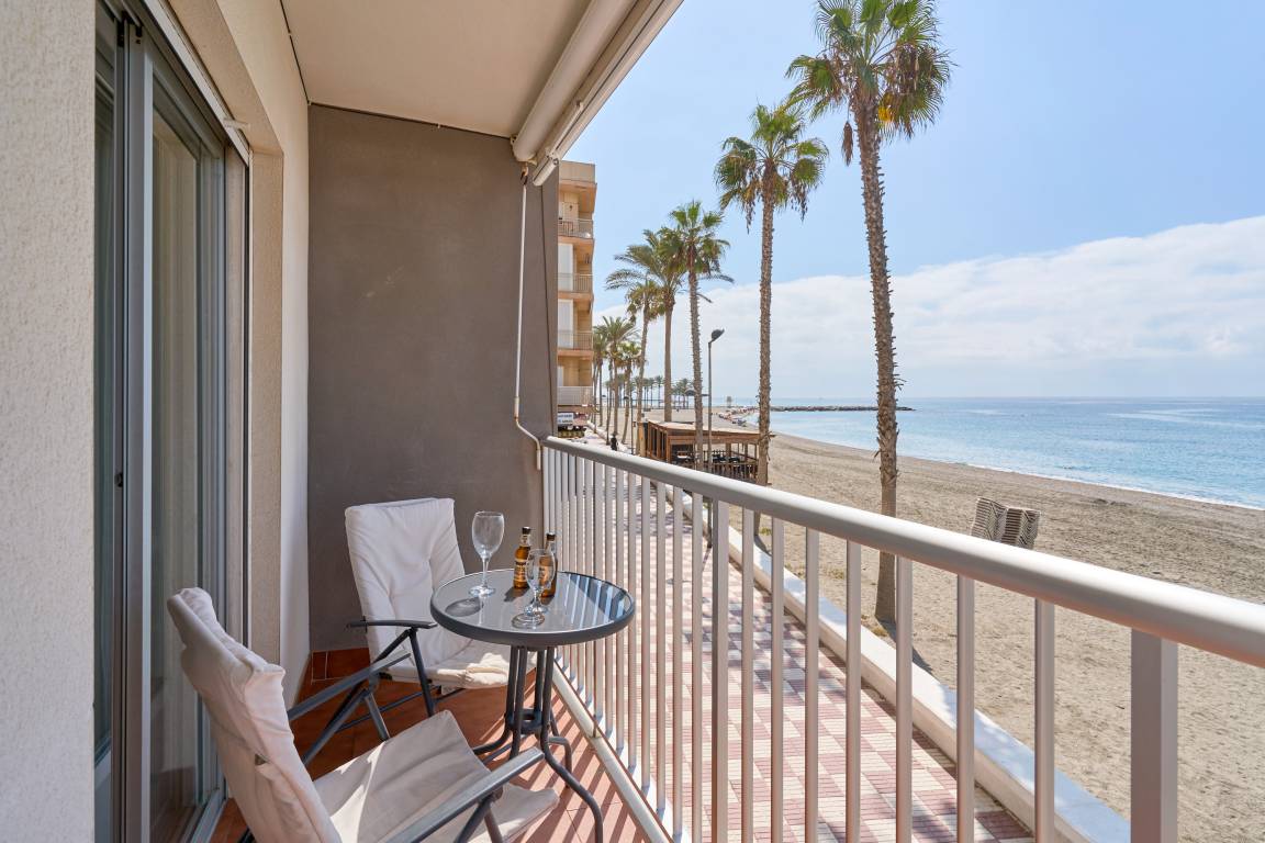 56 M² Appartement ∙ 2 Chambres ∙ 4 Personnes - Motril