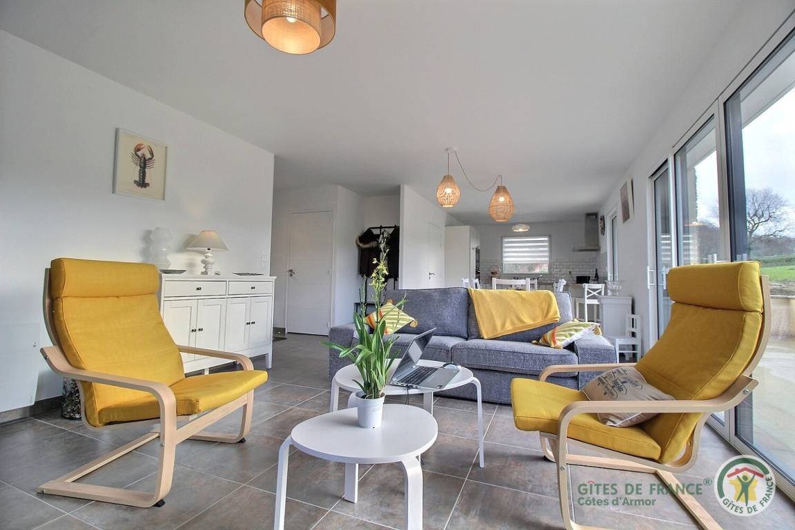 95 M² Gîte ∙ 3 Chambres ∙ 6 Personnes - Louannec