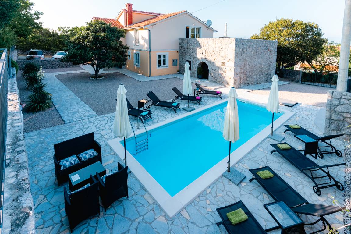 250 M² Villa ∙ 4 Chambres ∙ 10 Personnes - Krk