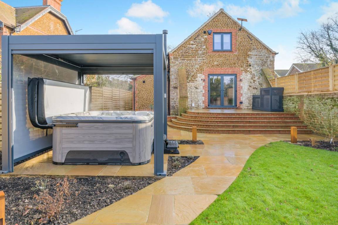 Landhaus ∙ 4 Schlafzimmer ∙ 8 Gäste - Snettisham