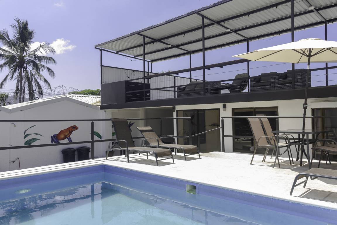 325 M² Casa ∙ 6 Habitaciones ∙ 14 Huéspedes - Jaco