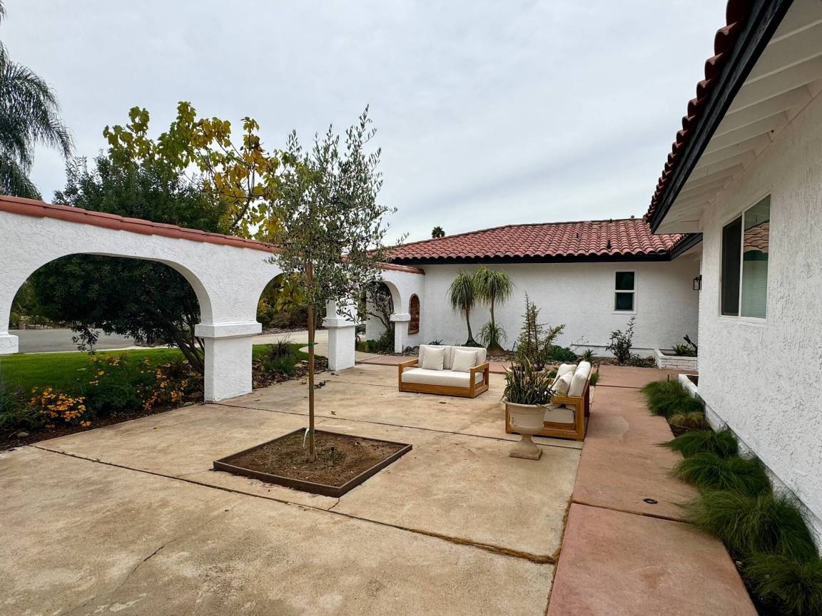 241 M² Casa ∙ 5 Habitaciones ∙ 10 Huéspedes - Vista, CA