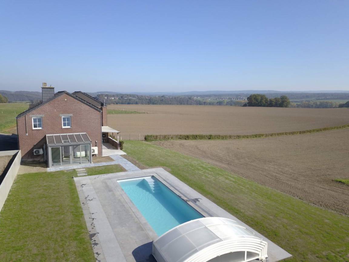 220 M² Maison De Vacances ∙ 5 Chambres ∙ 10 Personnes - Durbuy