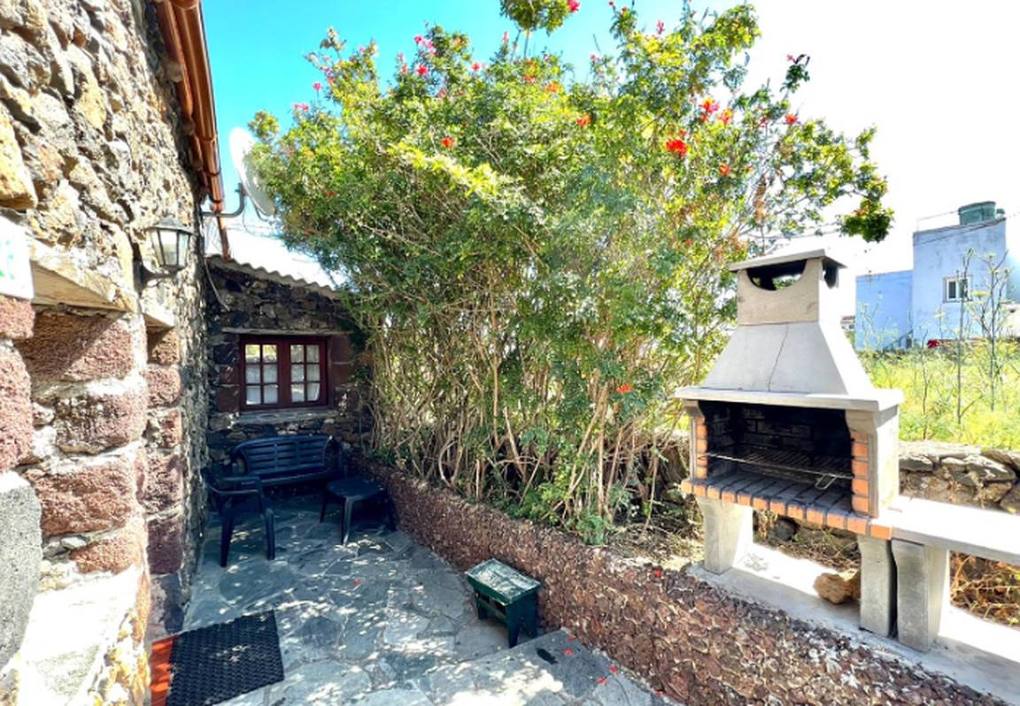 105 M² Casa Rural ∙ 2 Habitaciones ∙ 9 Huéspedes - El Hierro