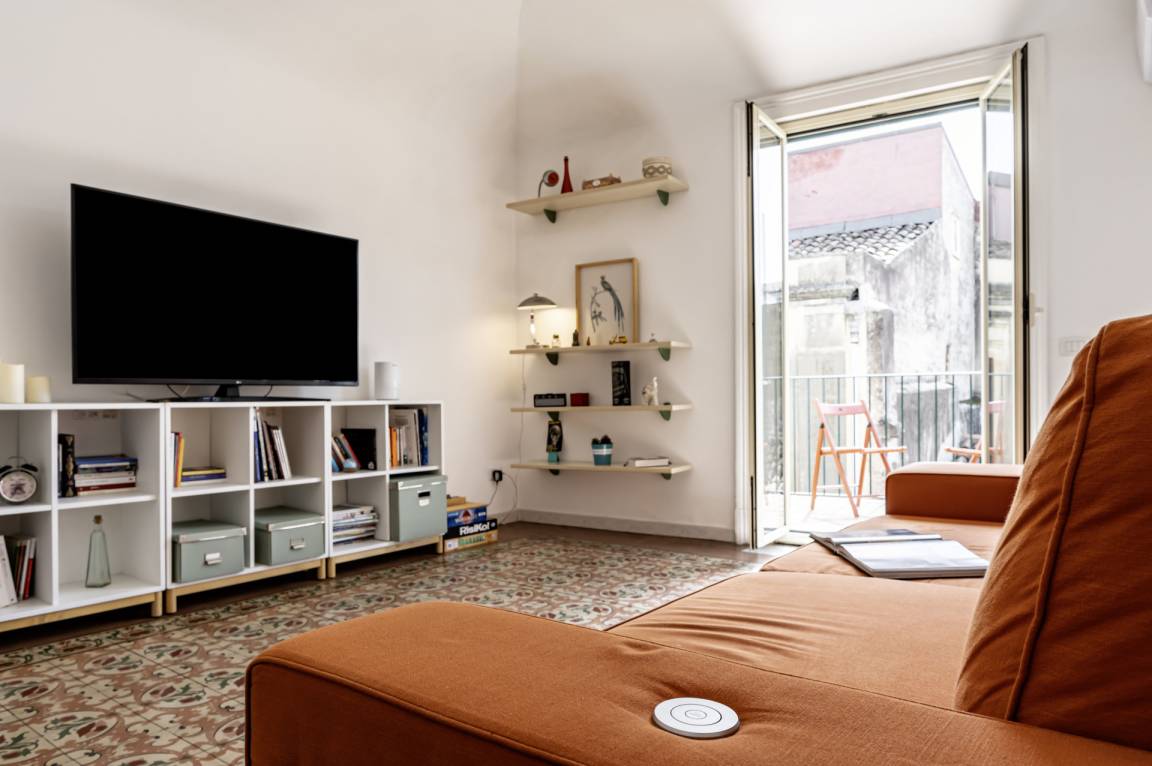96 M² Apartamento ∙ 2 Habitaciones ∙ 4 Huéspedes - Catania