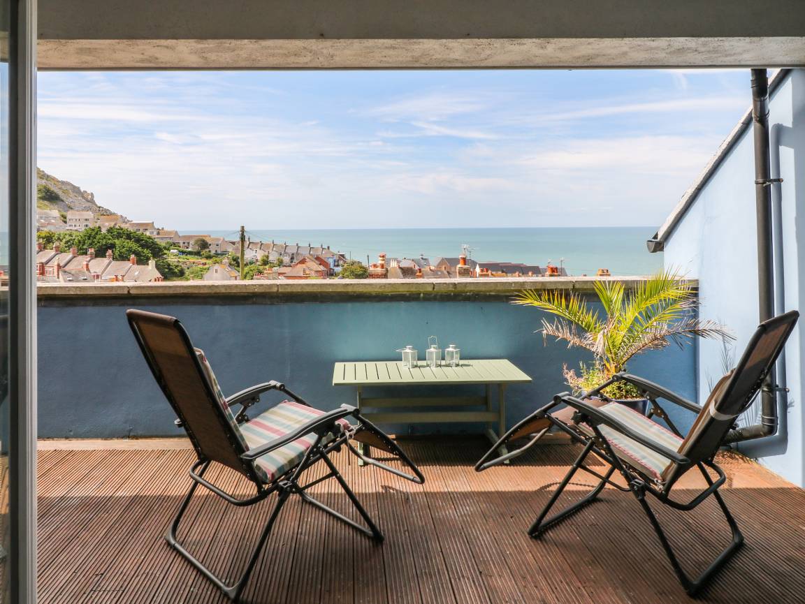 Cottage ∙ 3 Bedrooms ∙ 6 Guests - Weston