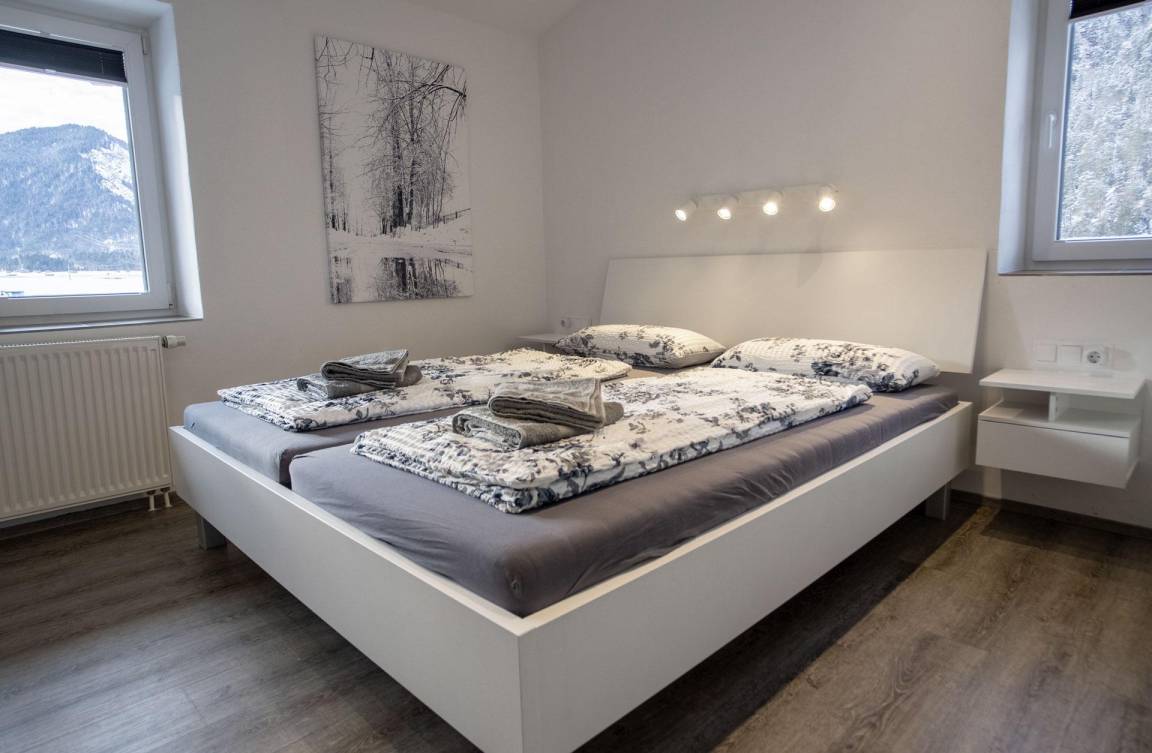 111 M² Apartment ∙ 3 Bedrooms ∙ 6 Guests - Seefeld