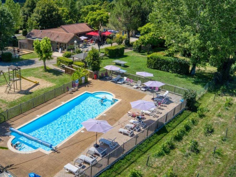 24 M² Mobil-home ∙ 2 Chambres ∙ 4 Personnes - Groléjac