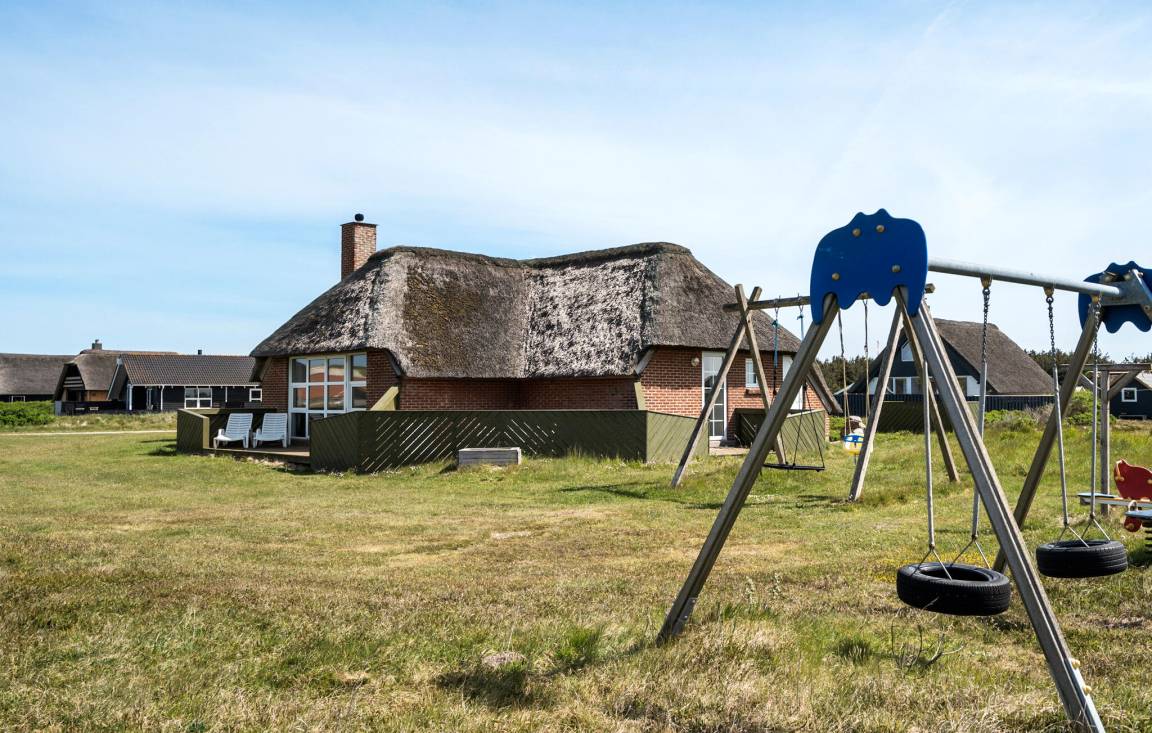137 M² Ferienhaus ∙ 4 Schlafzimmer ∙ 8 Gäste - Lemvig