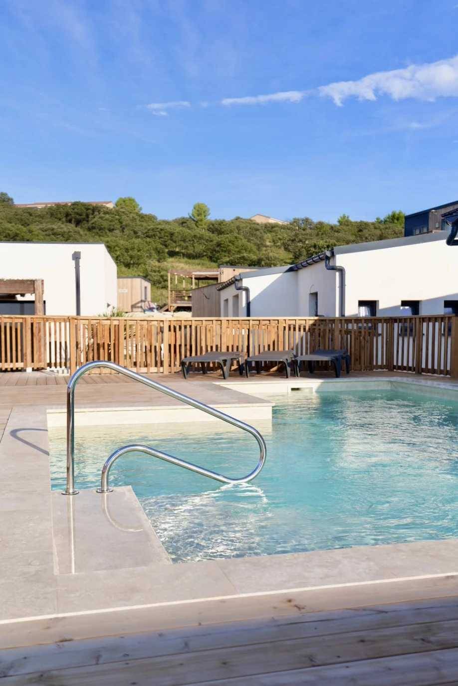 30 M² Camping ∙ 2 Chambres ∙ 5 Personnes - Lunel