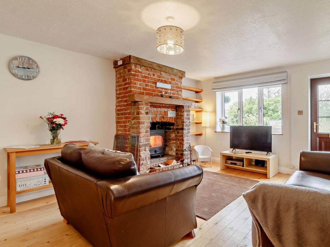 Cottage ∙ 2 Bedrooms ∙ 4 Guests - Mundesley