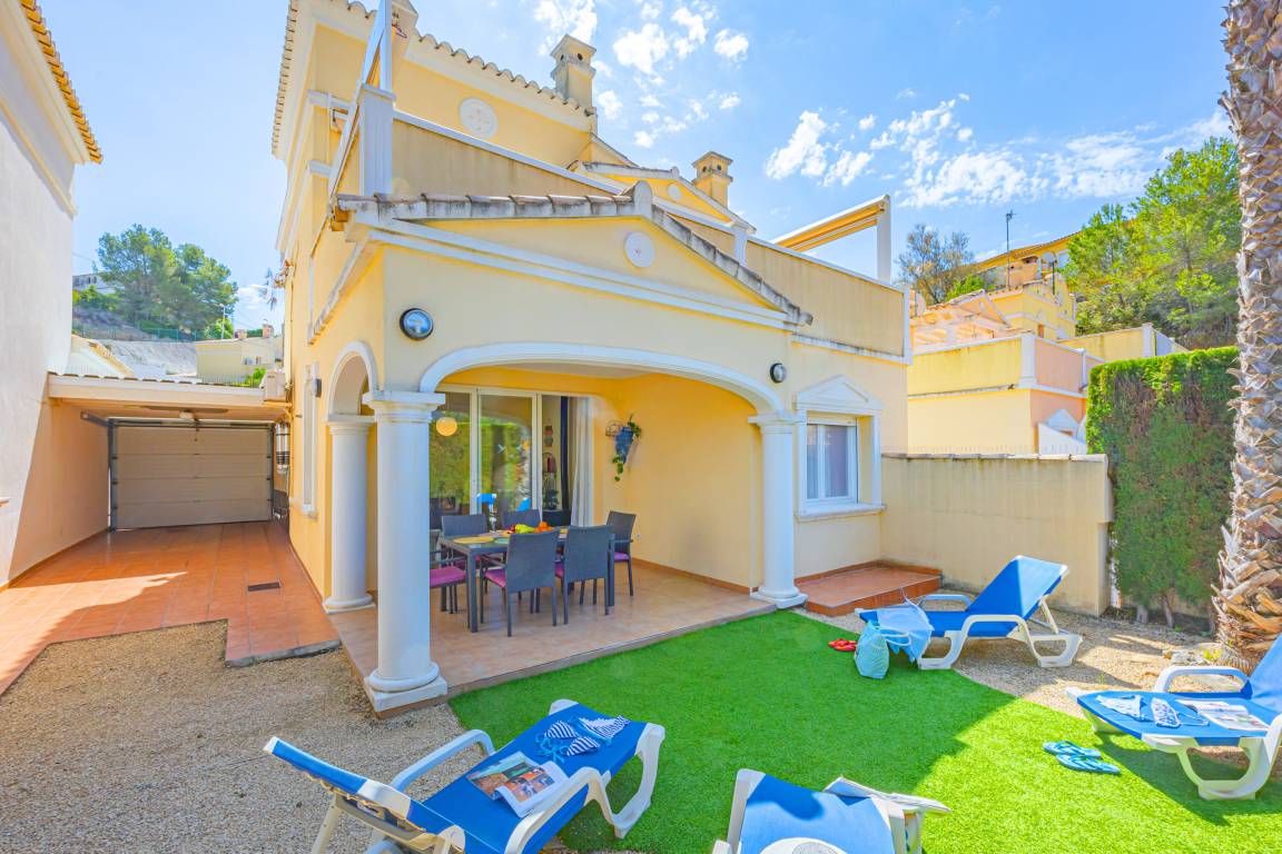 100 M² Bungalow ∙ 3 Habitaciones ∙ 6 Huéspedes - Calpe