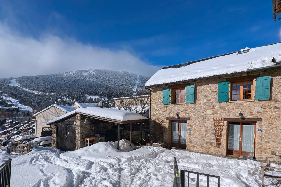 60 M² Casa ∙ 3 Habitaciones ∙ 6 Huéspedes - Les Angles