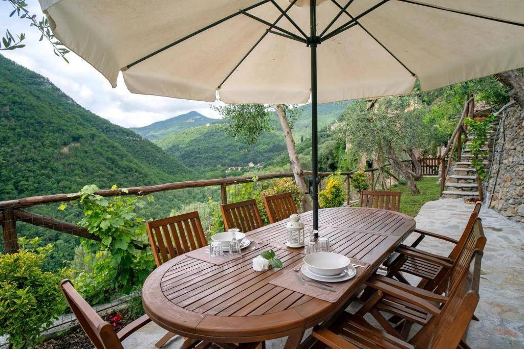 110 M² Longère ∙ 2 Chambres ∙ 4 Personnes - Liguria