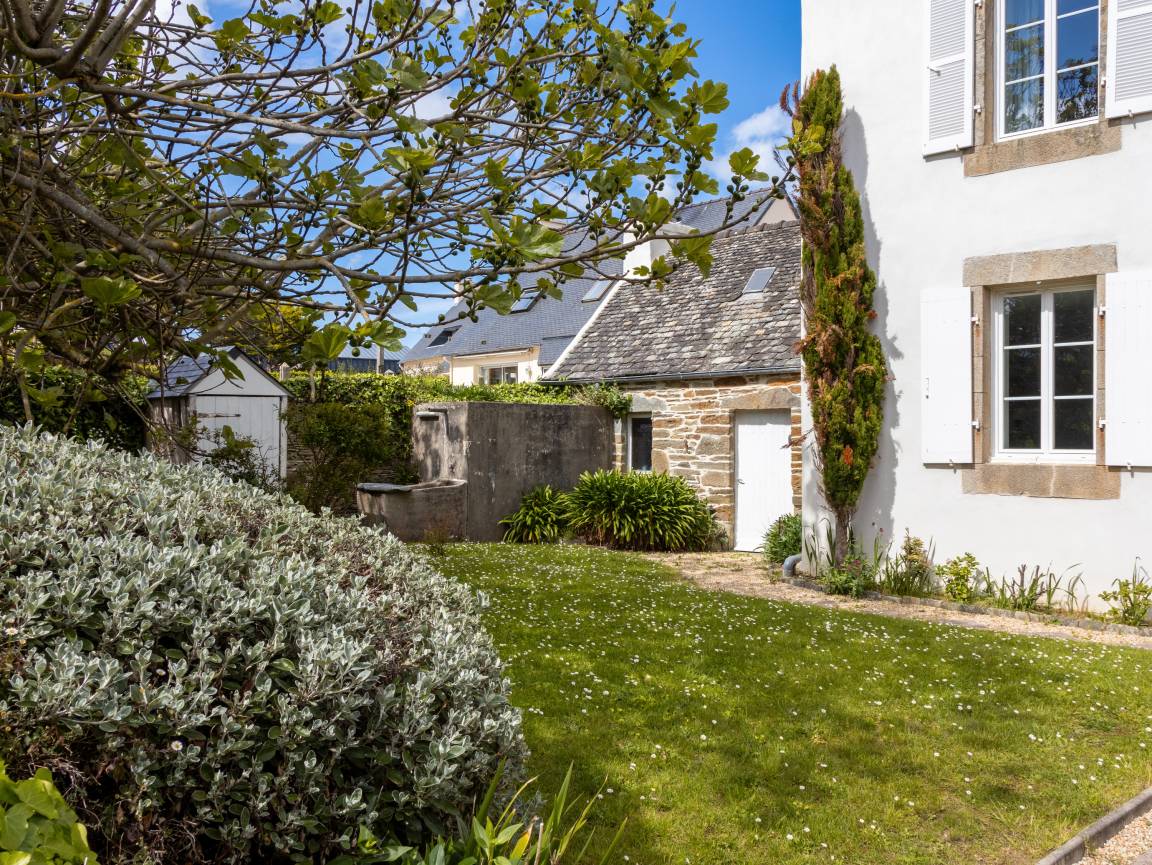 135 M² Maison De Vacances ∙ 4 Chambres ∙ 8 Personnes - Locquirec