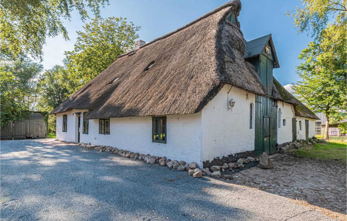 90 M² Farmhouse ∙ 2 Bedrooms ∙ 3 Guests - Schleswig-Holstein