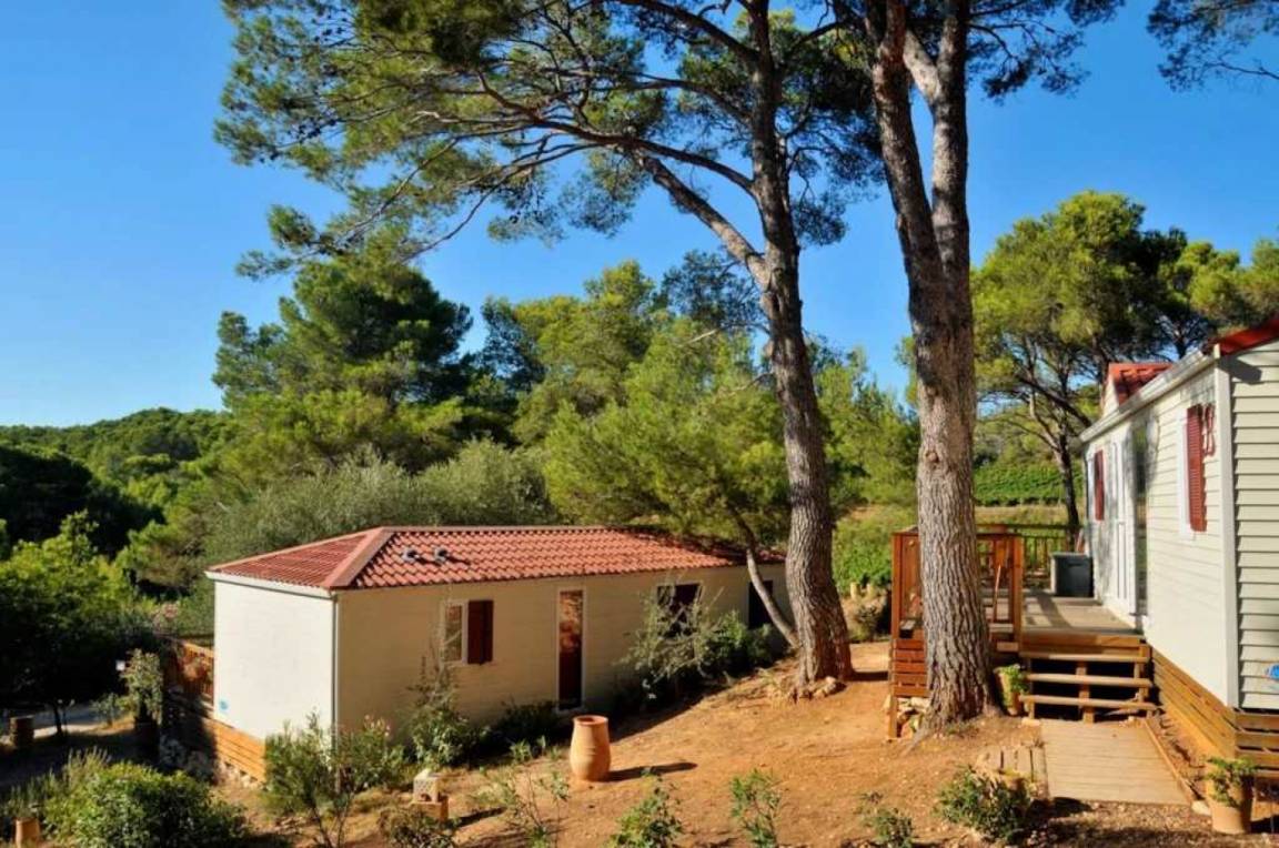 30 M² Camping ∙ 2 Chambres ∙ 4 Personnes - Marseillan