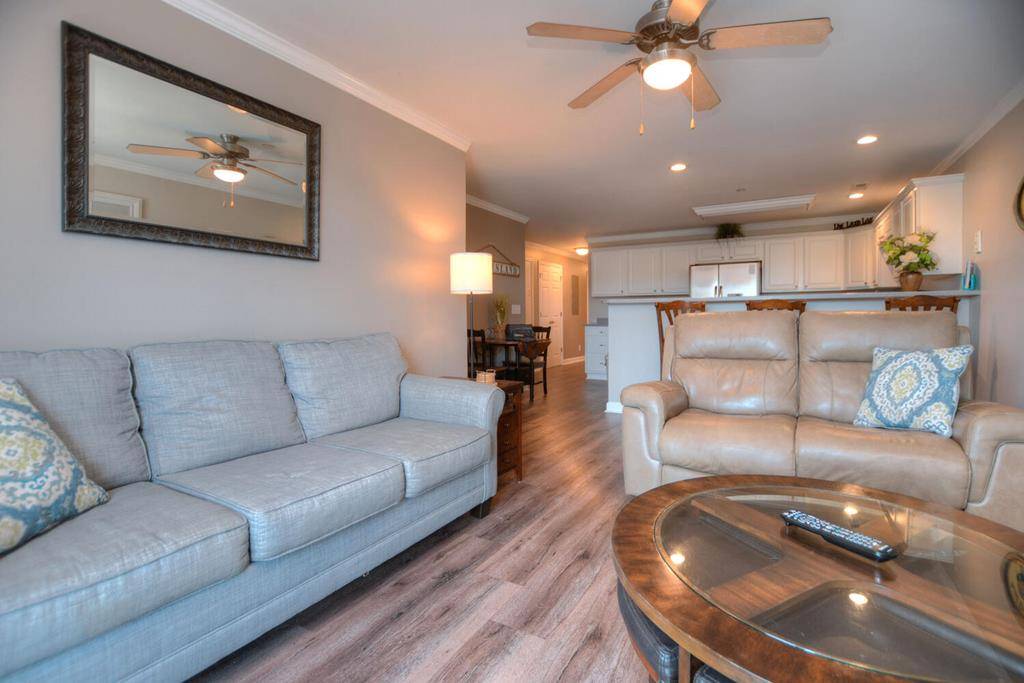 Condo ∙ 2 Bedrooms ∙ 6 Guests - Oak Island, NC