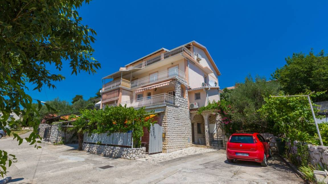 70 M² Ferienwohnung ∙ 3 Schlafzimmer ∙ 7 Gäste - Crikvenica