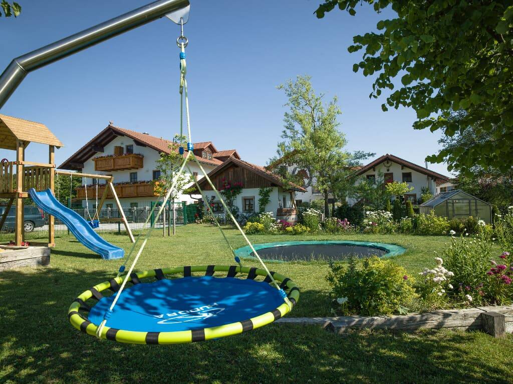 90 M² Ferienwohnung ∙ 2 Schlafzimmer ∙ 4 Gäste - Breitenberg