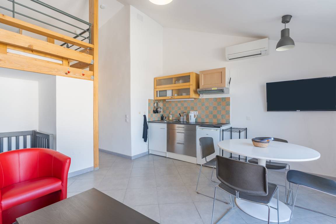 50 M² Appartement ∙ 2 Chambres ∙ 4 Personnes - Lauris