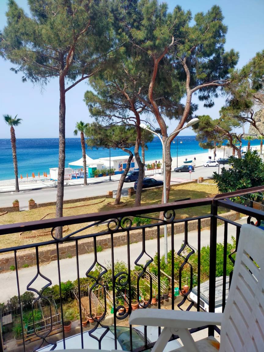 50 M² Apartamento ∙ 1 Habitación ∙ 4 Huéspedes - Bagnara Calabra