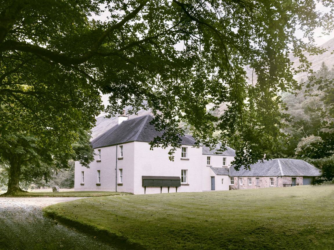 Cottage ∙ 11 Bedrooms ∙ 20 Guests - Blair Atholl