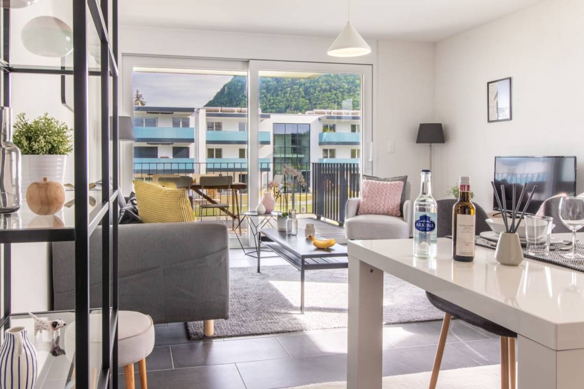 70 M² Apartamento ∙ 2 Quartos ∙ 4 Hóspedes - Vevey