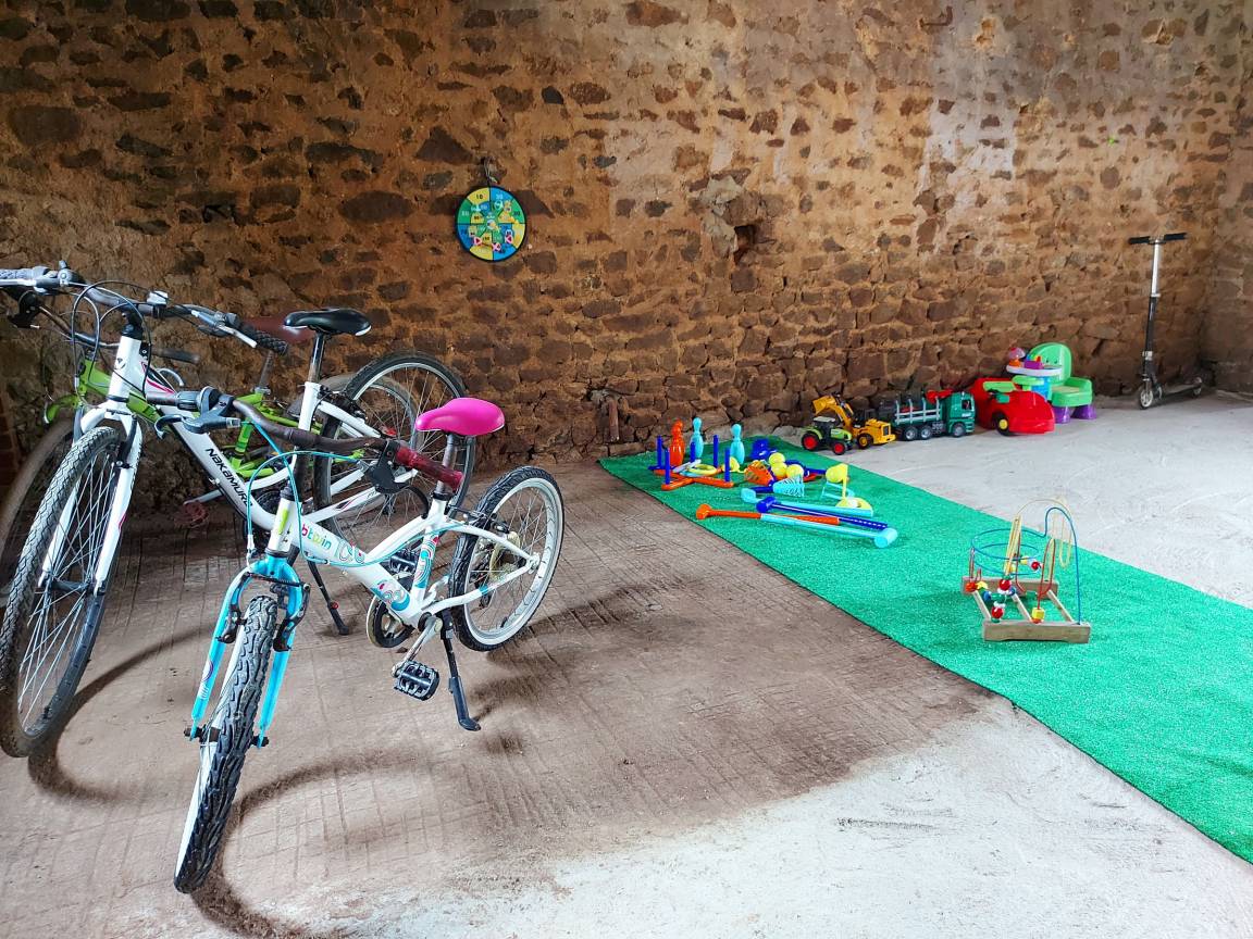 110 M² Cottage ∙ 4 Chambres ∙ 7 Personnes - Mayenne