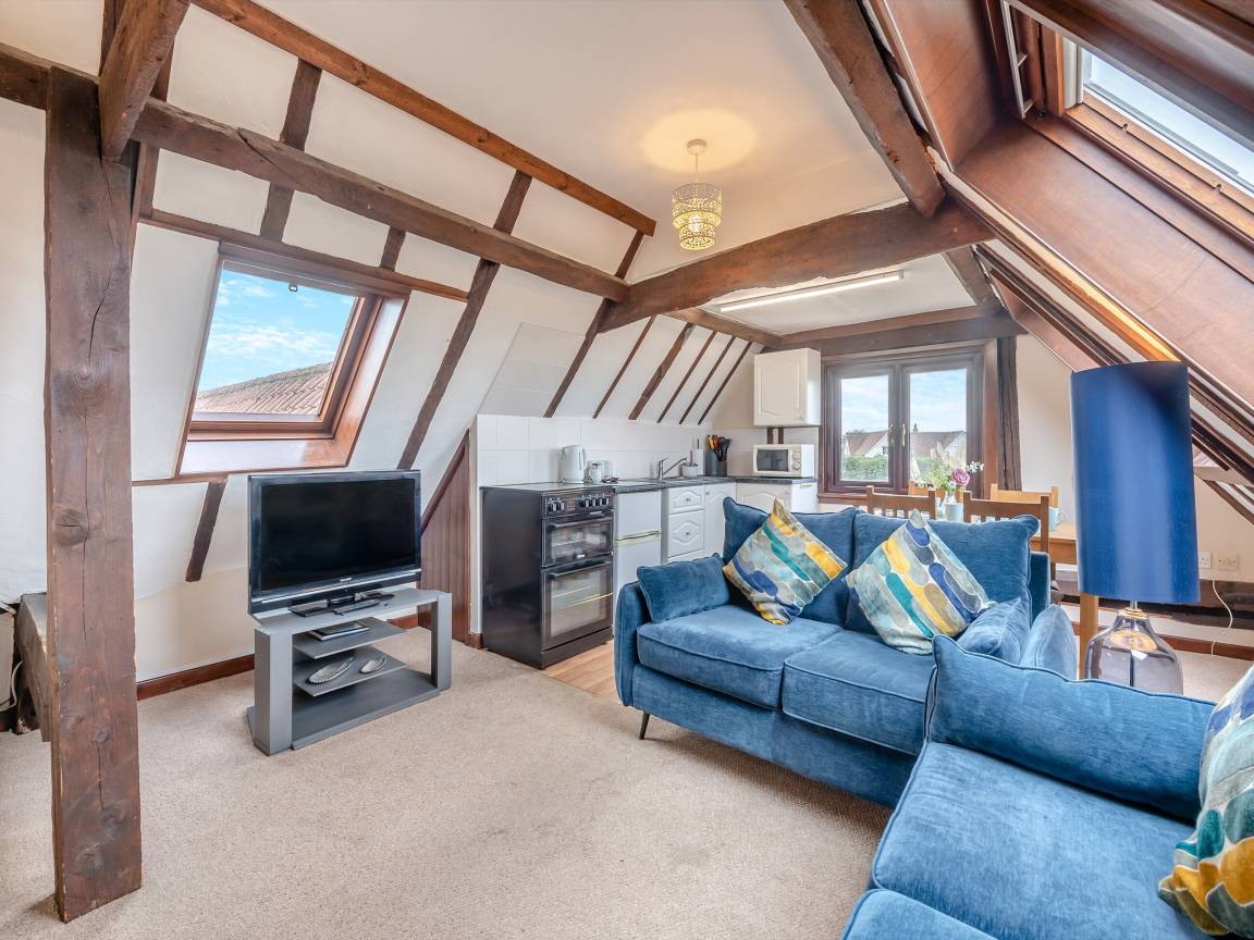 Cottage ∙ 2 Bedrooms ∙ 4 Guests - Essex