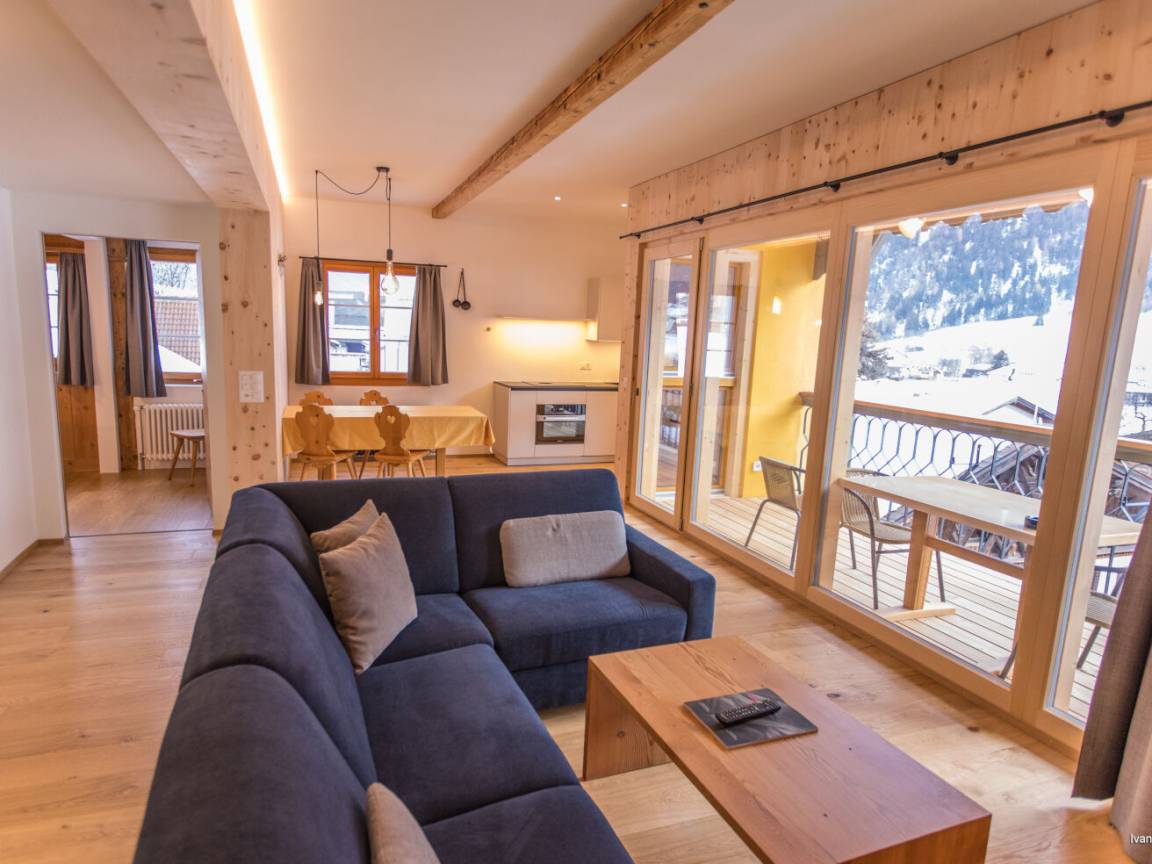 75 M² Ferienwohnung ∙ 2 Schlafzimmer ∙ 6 Gäste - Mals