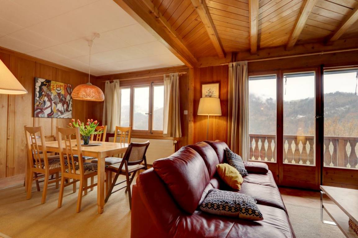 100 M² Ferienwohnung ∙ 4 Schlafzimmer ∙ 6 Gäste - Charmey