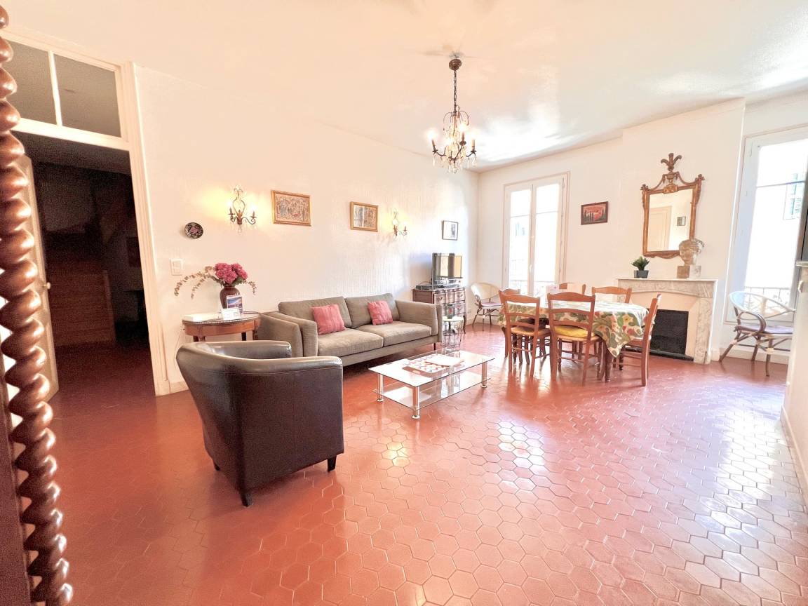 140 M² Apartamento ∙ 4 Habitaciones ∙ 8 Huéspedes - Niza